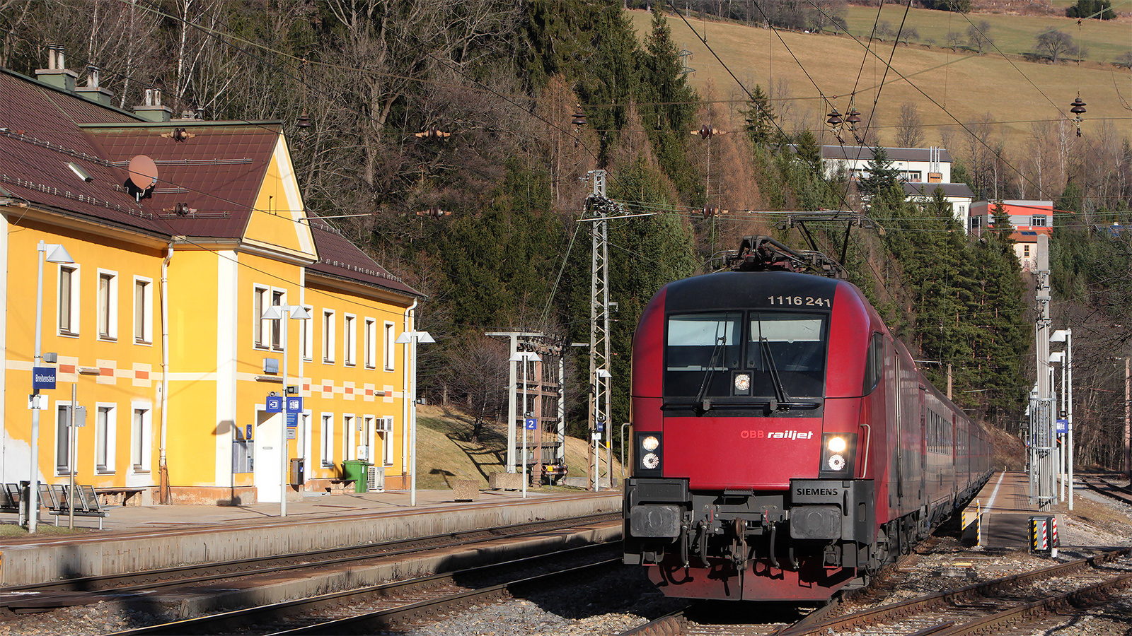 OBB 1116 241 Breitenstein | TrainsPictures.com