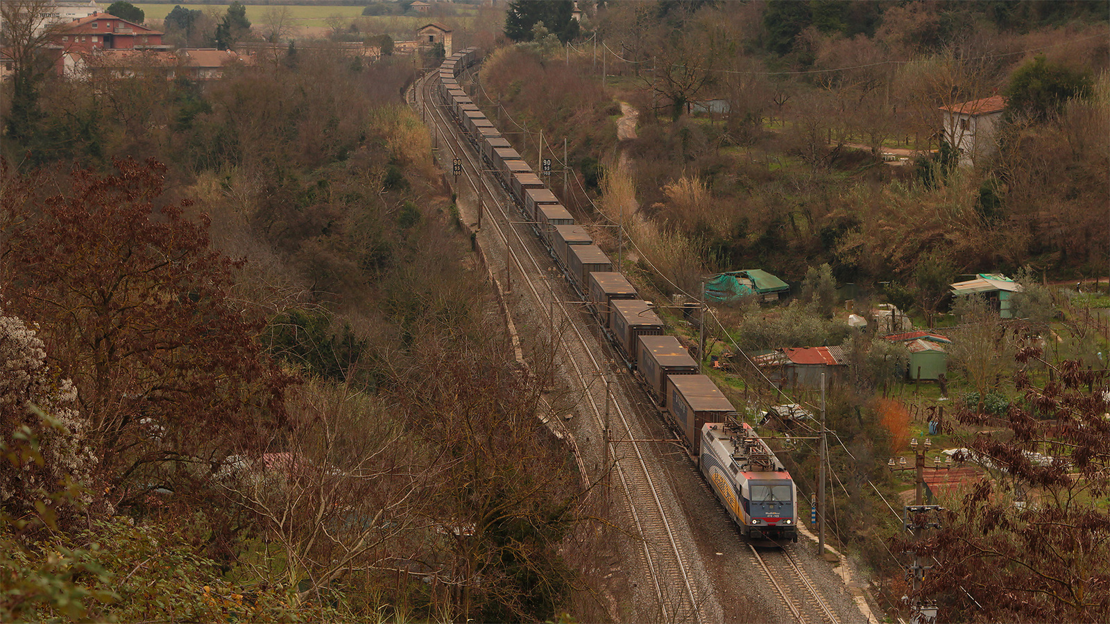 E474 103 Orte | TrainsPictures.com