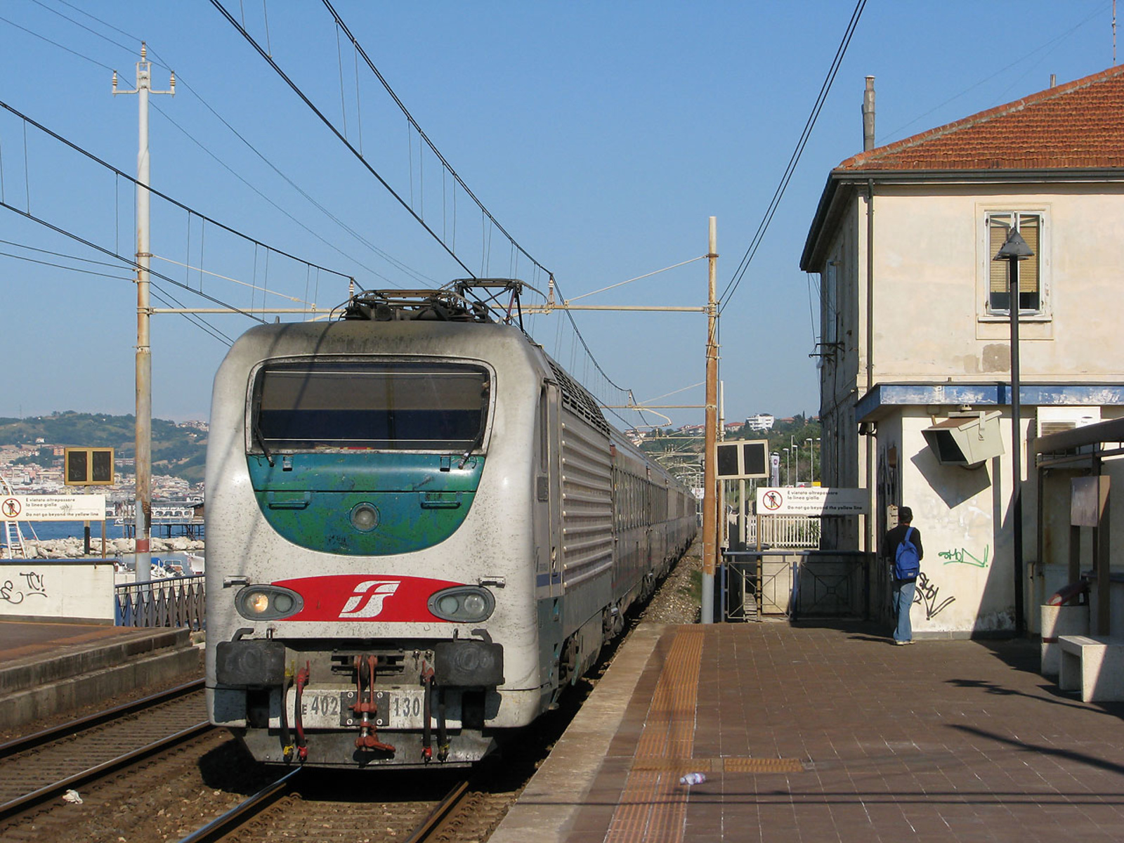 E402 130 Ancona Torrette | TrainsPictures.com