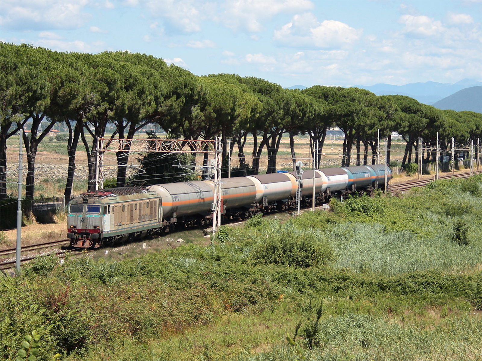 E652 050 Bivio Mortellini | TrainsPictures.com