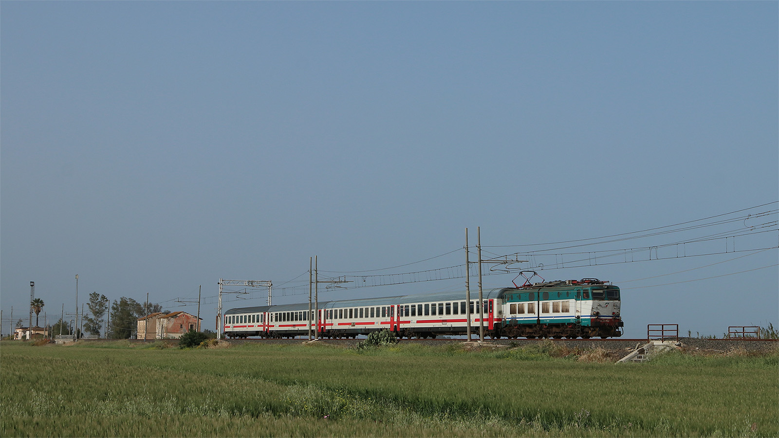 E656 492 Passomartino | TrainsPictures.com