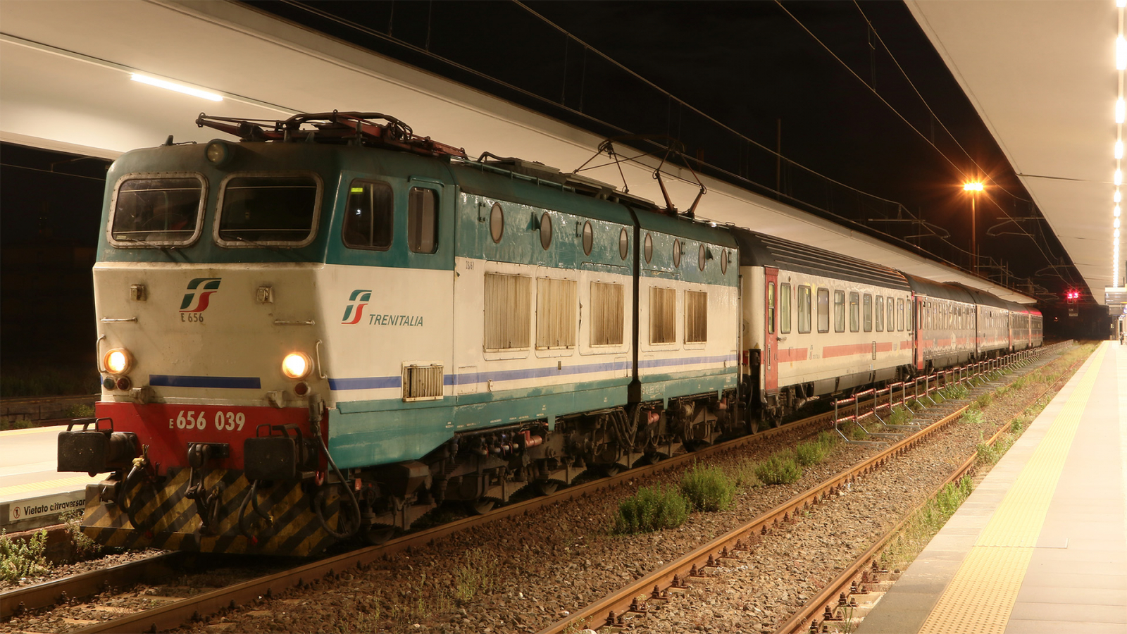 E656 039 Giarre-Riposto | TrainsPictures