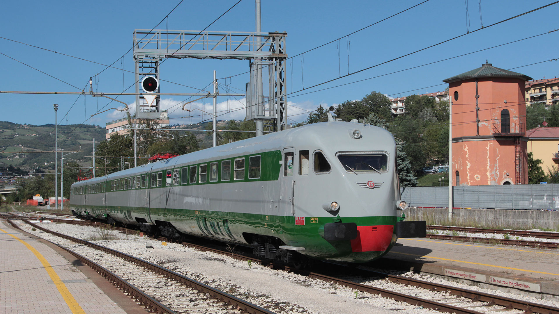 ETR232 Porretta Terme | TrainsPictures.com