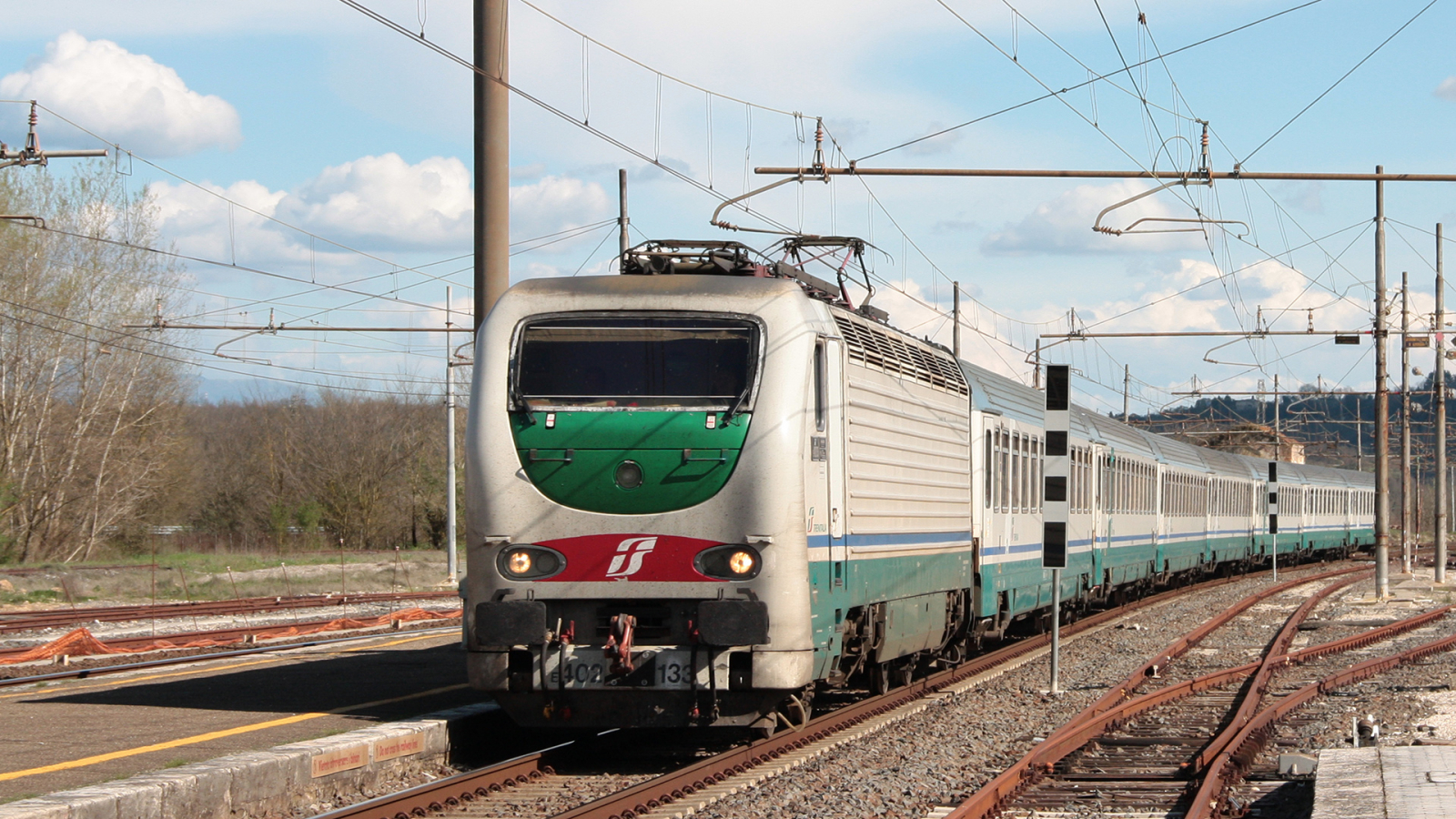 E402 133 Bassano | TrainsPictures.com