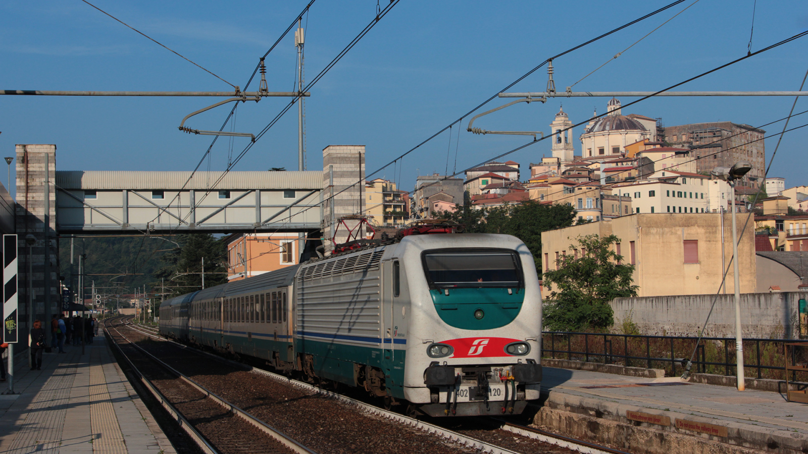 E402 120 Valmontone | TrainsPictures
