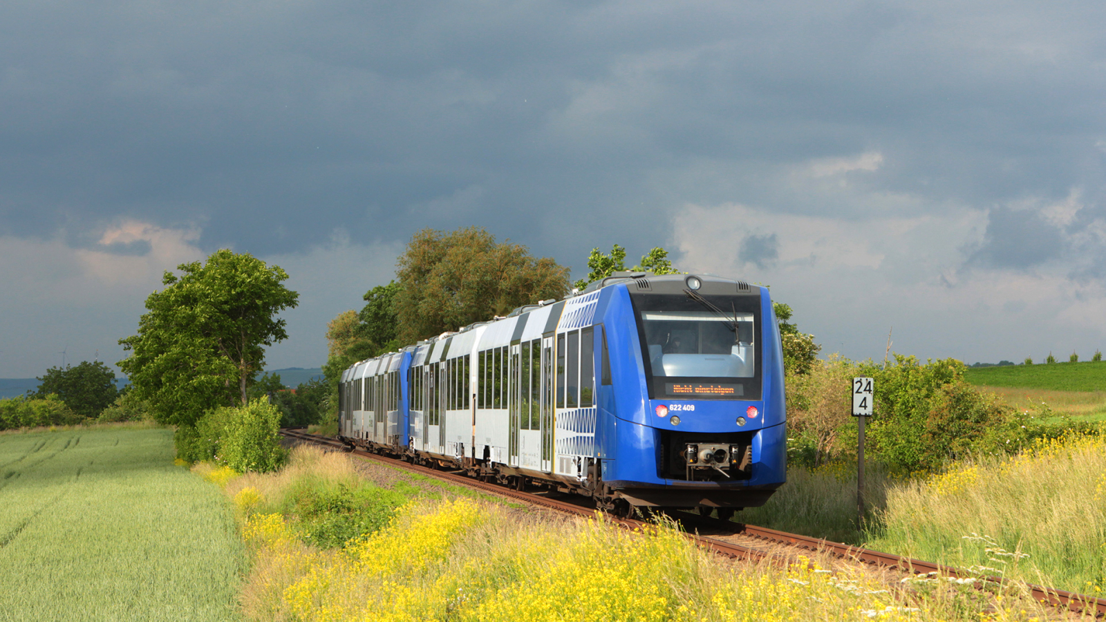 VLEXX 622 409 e 421 Ober-Olm | TrainsPictures.com