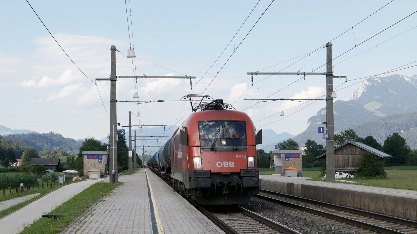 OBB 1016 010 Schaftenau | TrainsPictures.com