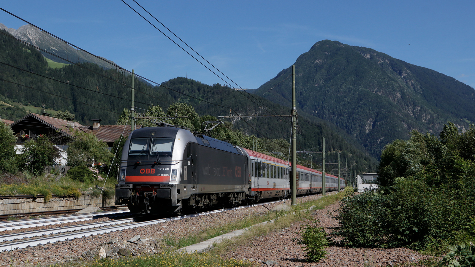 OBB 1216 025 Campo di Trens | TrainsPictures