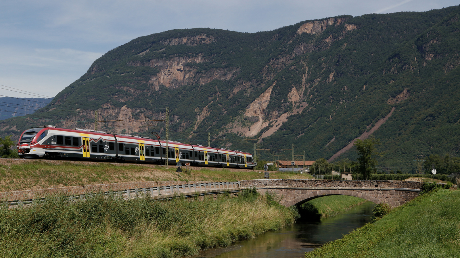ETR 526 treno 17 Ora | TrainsPictures